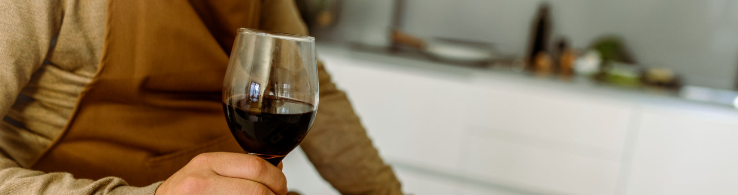 How to Treat & Get Rid of Wine Stains | OxiClean™